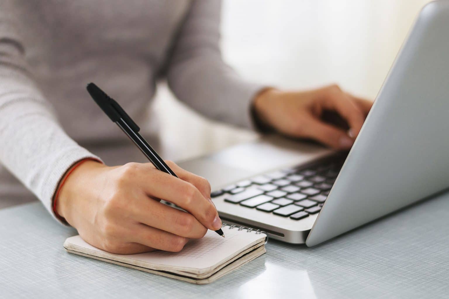 Mastering the Analytical Tone: How to Write with Clarity, Logic, and ...